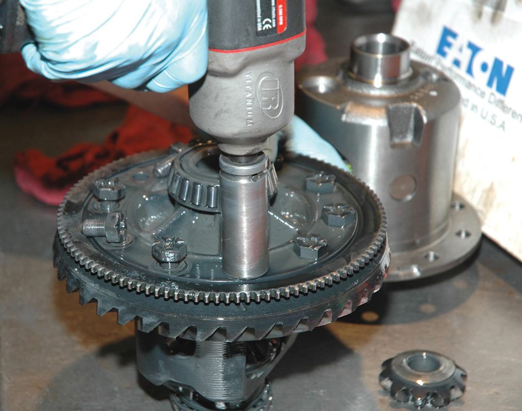 How to Install a Positraction Differential in a Ford Mustang ...