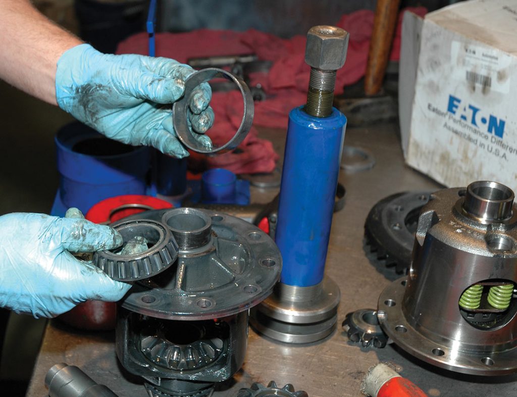 How to Install a Positraction Differential in a Ford Mustang ...