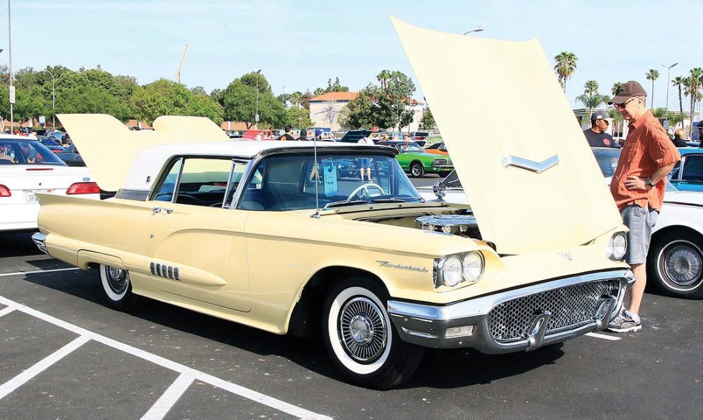 FABULOUS FORDS FOREVER: The largest all-Ford car show on the West Coast ...