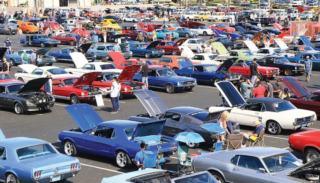 FABULOUS FORDS FOREVER: The largest all-Ford car show on the West Coast ...